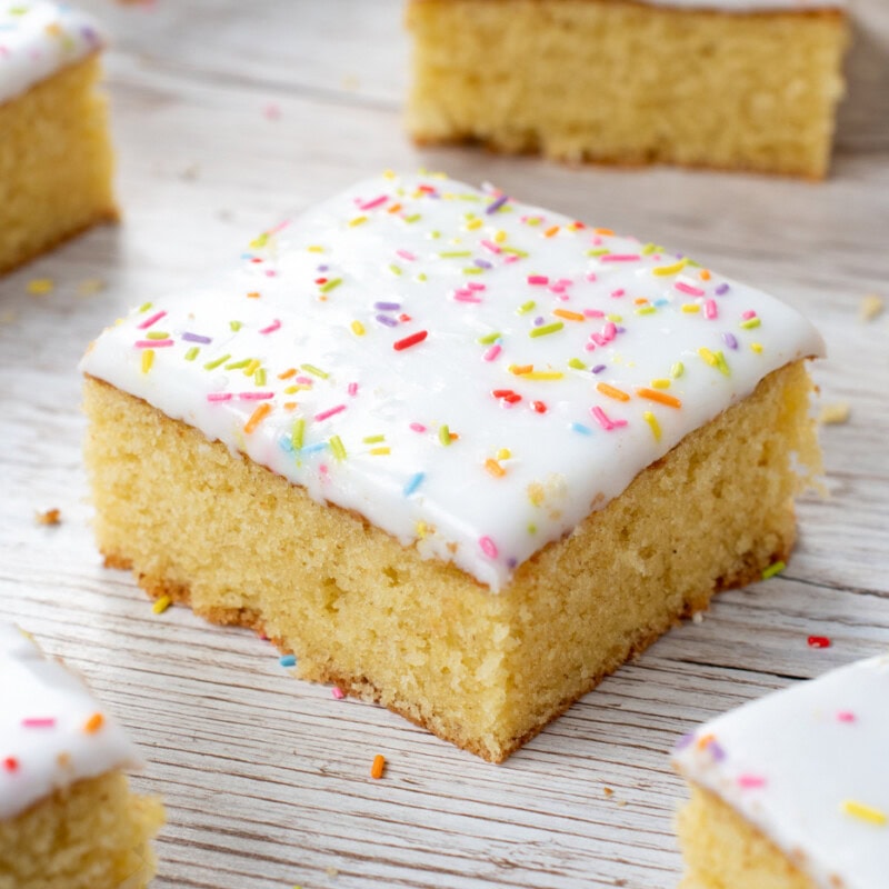 School Cake - Baking with Granny®